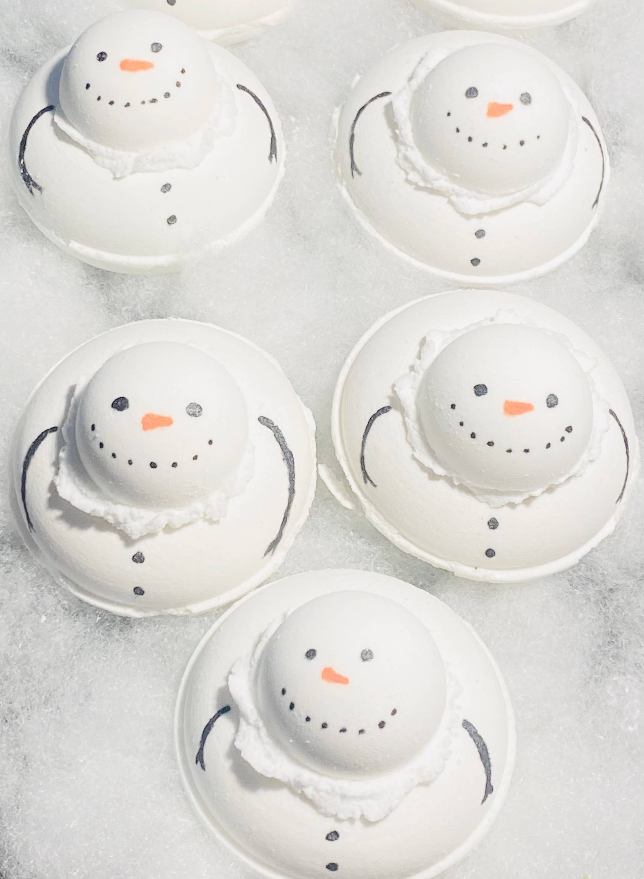 Snowman Bath Bomb | Ruby + Begonia